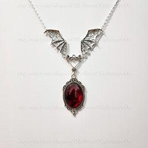 Vampire Bat Gothic Necklace, Handmade Red Bloody Cabochon - Etsy