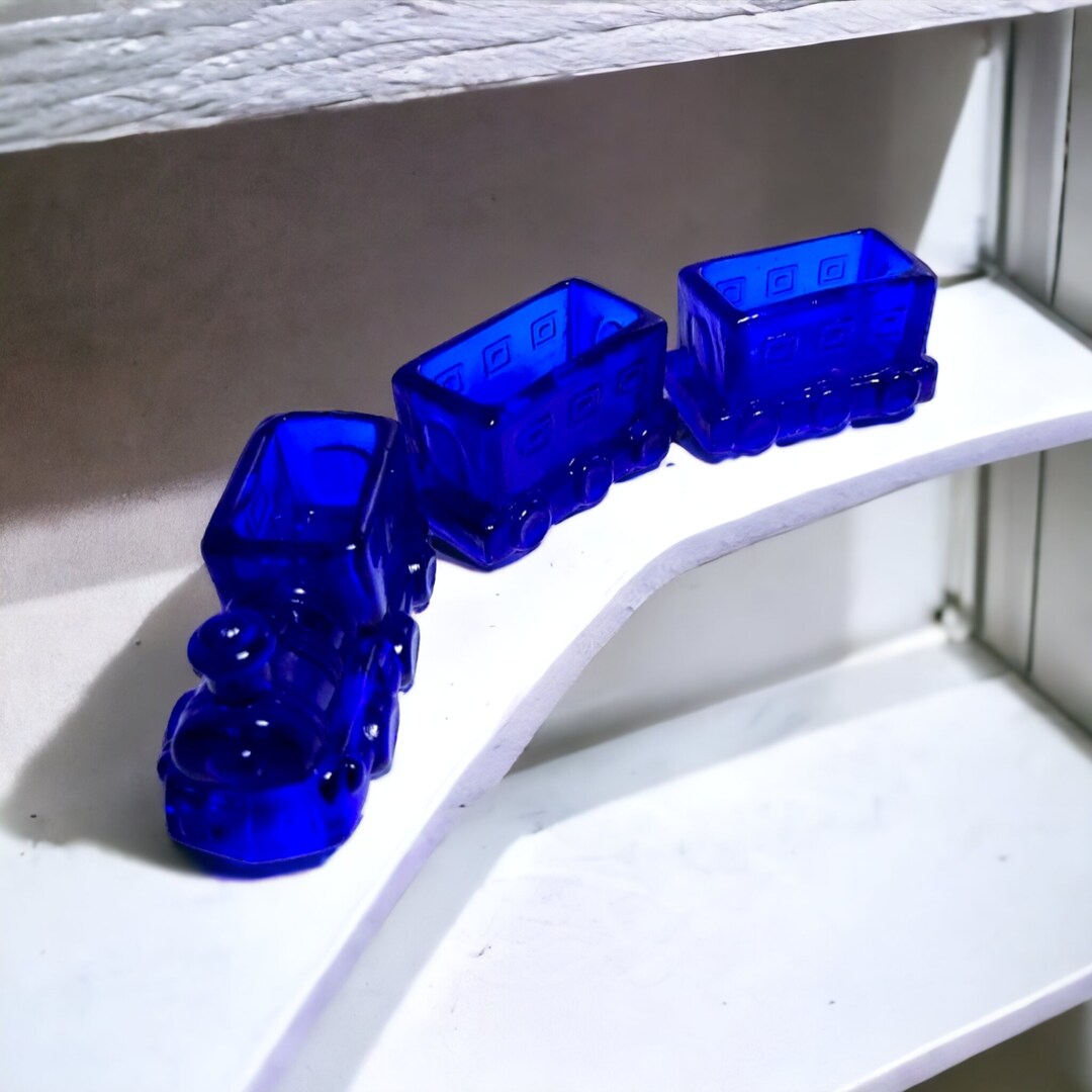 Vintage 3 Piece Vintage Cobalt Blue Glass Train Figurine Set Steam ...