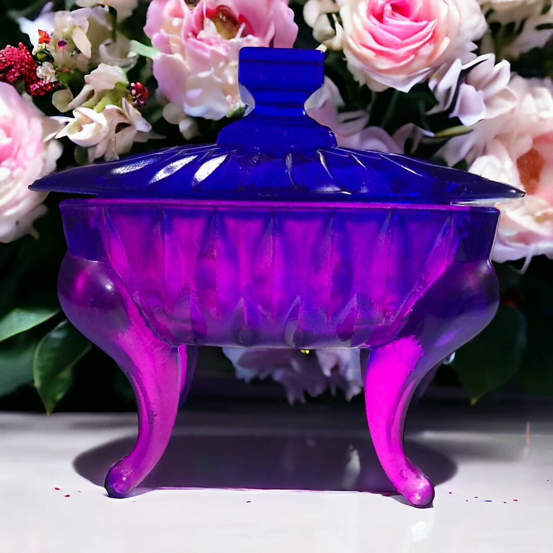 Vintage Cobalt Blue & Purple (flashed) Glass Lidded Trinket Box Queen ...