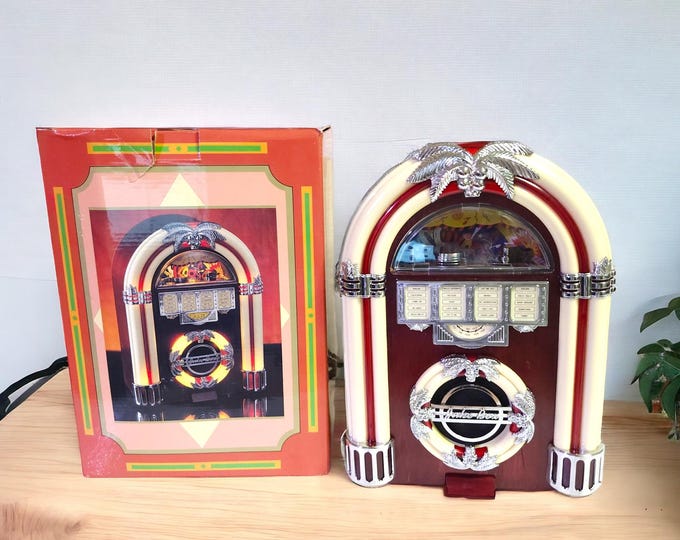 Vintage Replica Mini Jukebox 1946 Design AM/FM Classic Lighted Radio ...
