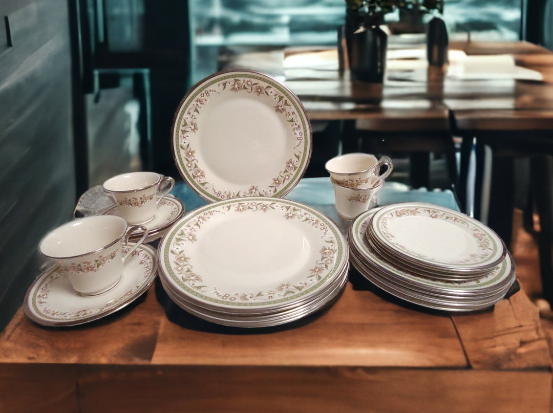 NICE Vintage 19 Piece Lenox FRESH MEADOW Full Dinnerware Set Only ...