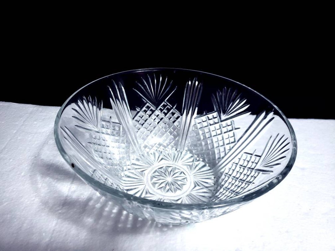 Vintage Covetro Crystal Elegant 8.5" Serving Bowl Pineapple Design made ...