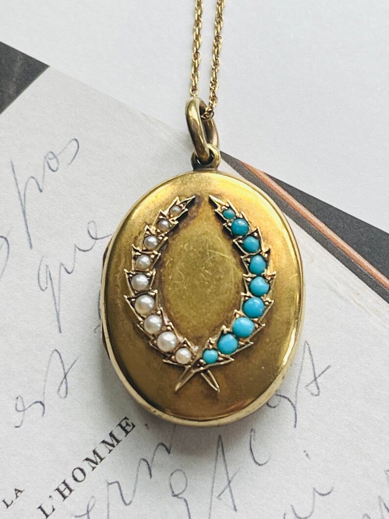 Vintage Laurel Leaf Locket Bespoke Necklace - Etsy