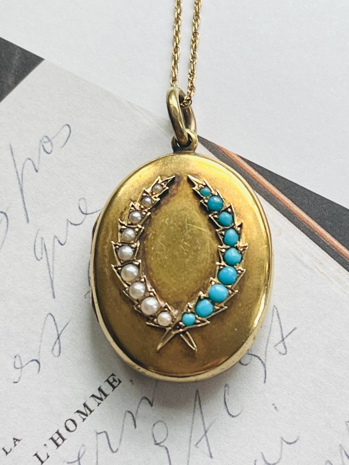 Vintage Laurel Leaf Locket Bespoke Necklace - Etsy