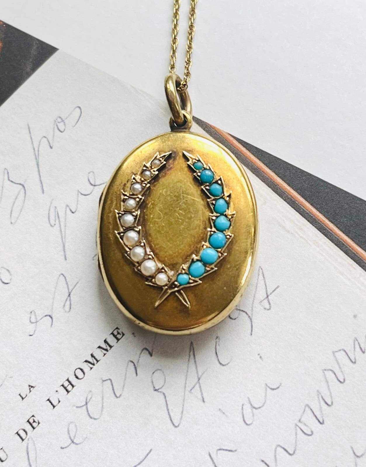 Vintage Laurel Leaf Locket • Bespoke Necklace - Etsy