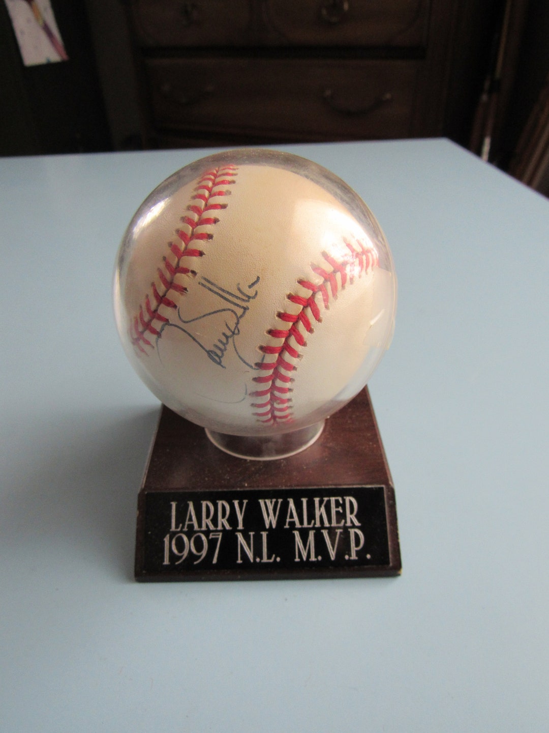 Vintage Larry Walker Autographed Signed Baseball Colorado Rockies Free ...
