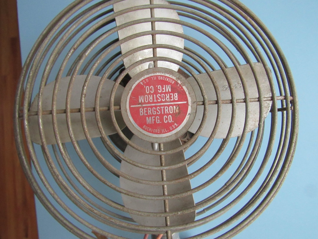 Vintage Bergstrom Truck Bus Dash Fan Free Shipping - Etsy