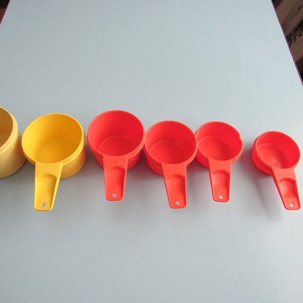 Tupperware Measuring Cup Set - Etsy
