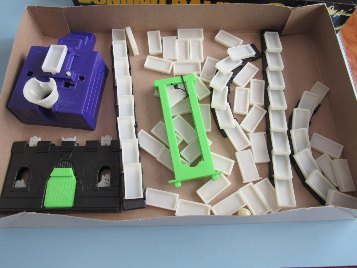 Vintage Pressman Domino Rally Basic Set With Glow-in-the-dark Stunts ...