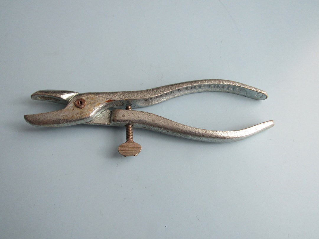 Vintage Becker's Hill Ringer Pliers Hog Ringer Free Shipping - Etsy