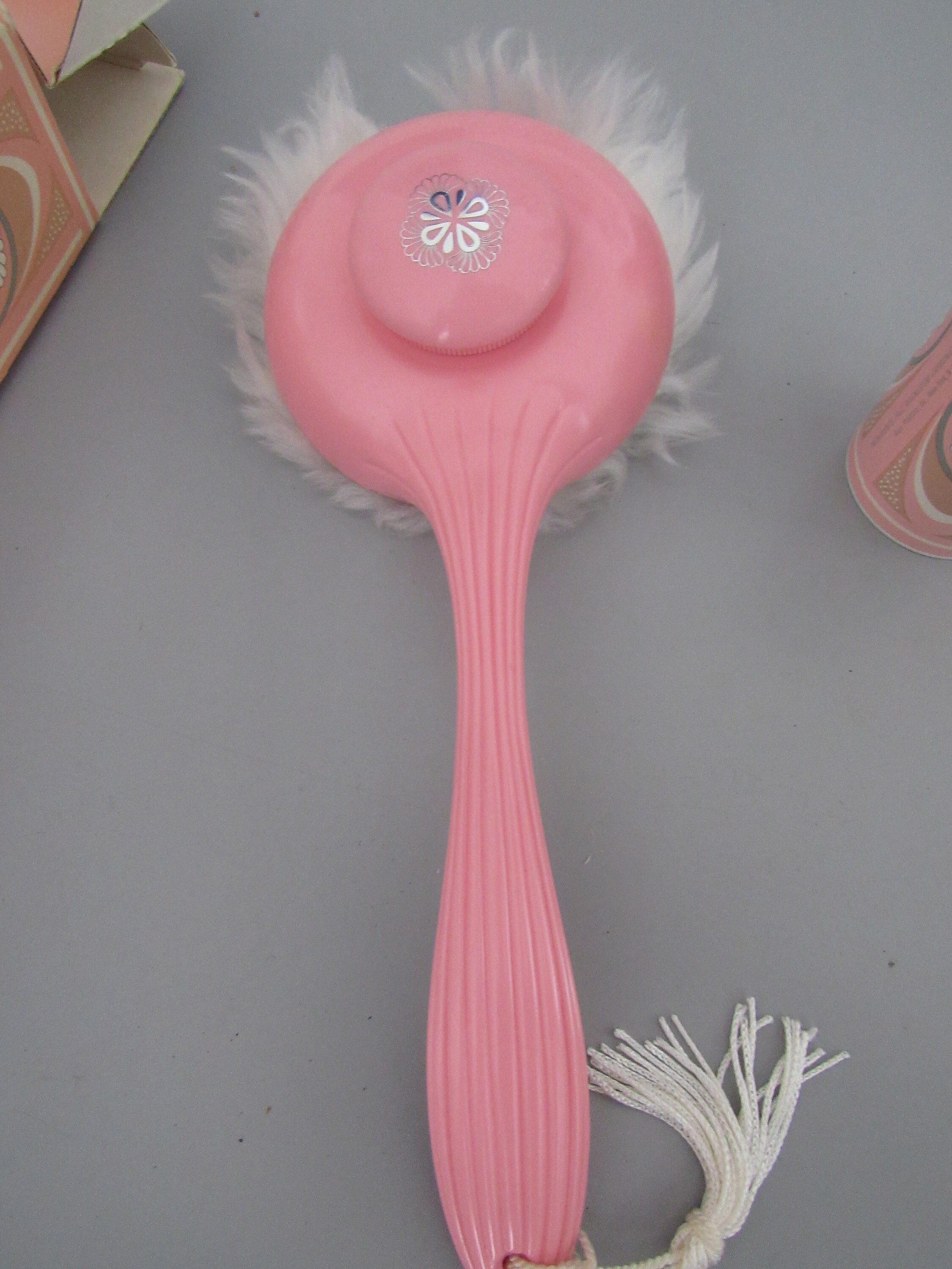 Vintage Avon Fluff Puff Perfumed Talc Dispenser 1967 New Old | Etsy