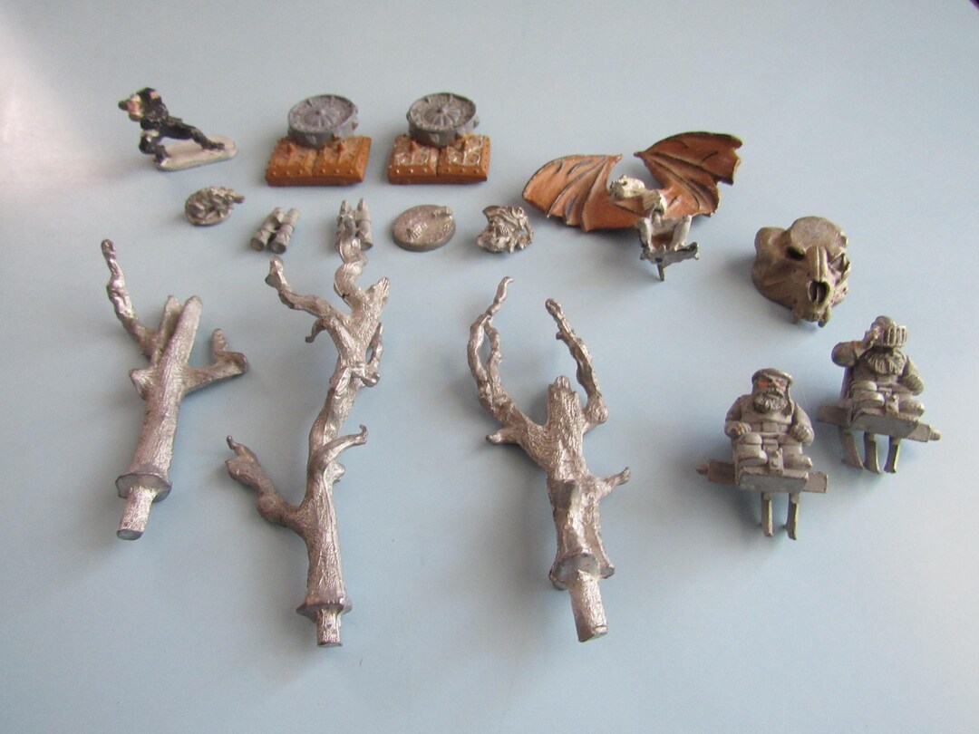 Lot of Vintage Ral Partha, Etc. Pewter Miniatures 1980s Advanced ...