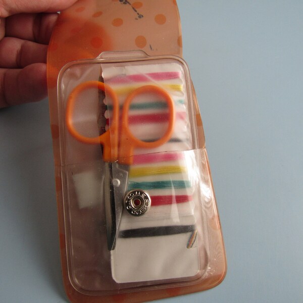 Vintage Sewing Kit - Etsy