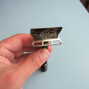 Vintage Gem Push Button Safety Razor Free Shipping - Etsy