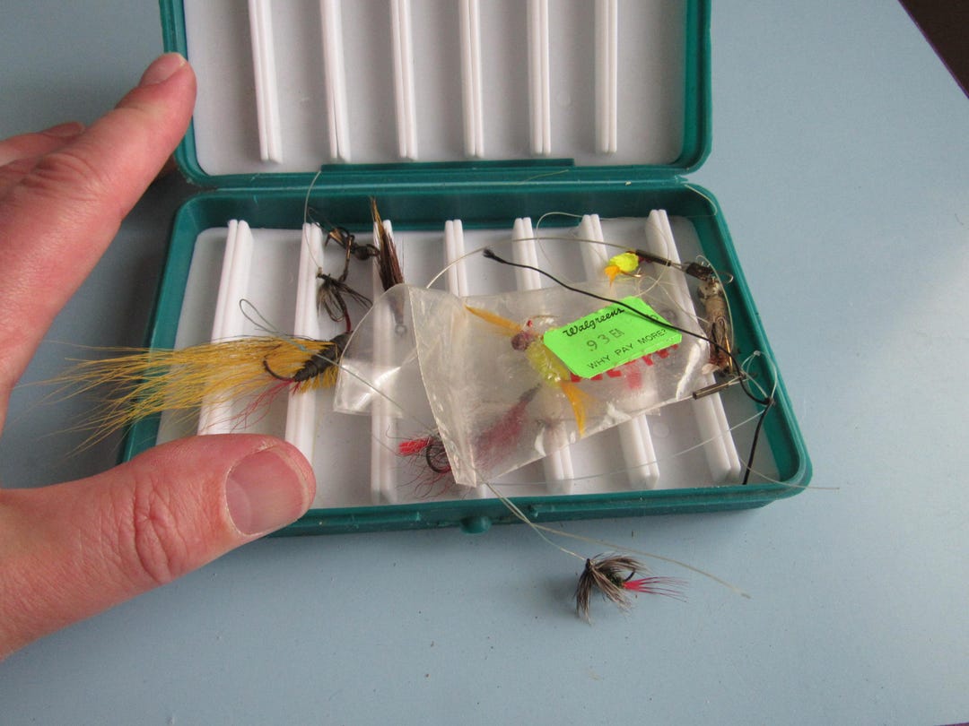 Vintage Olympic Pocket Tackle Fly Box With Flies Lures Free Shipping - Etsy