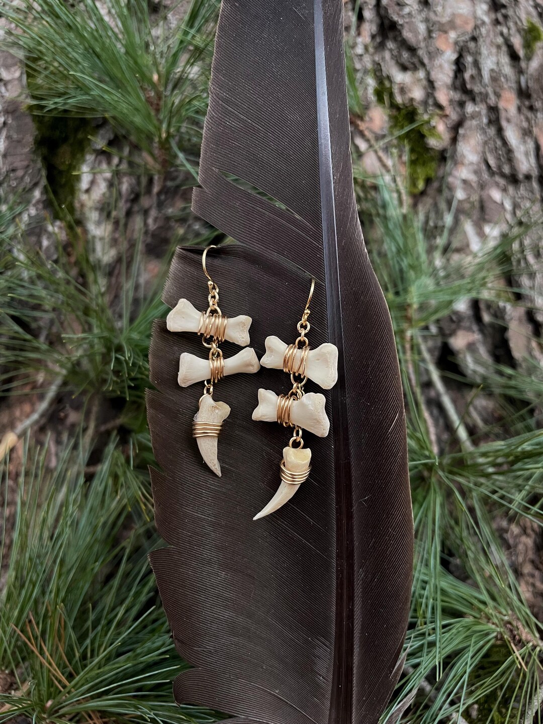 Real Snapping Turtle Claws and Metacarpals Real Bone Earrings 14k Gold ...