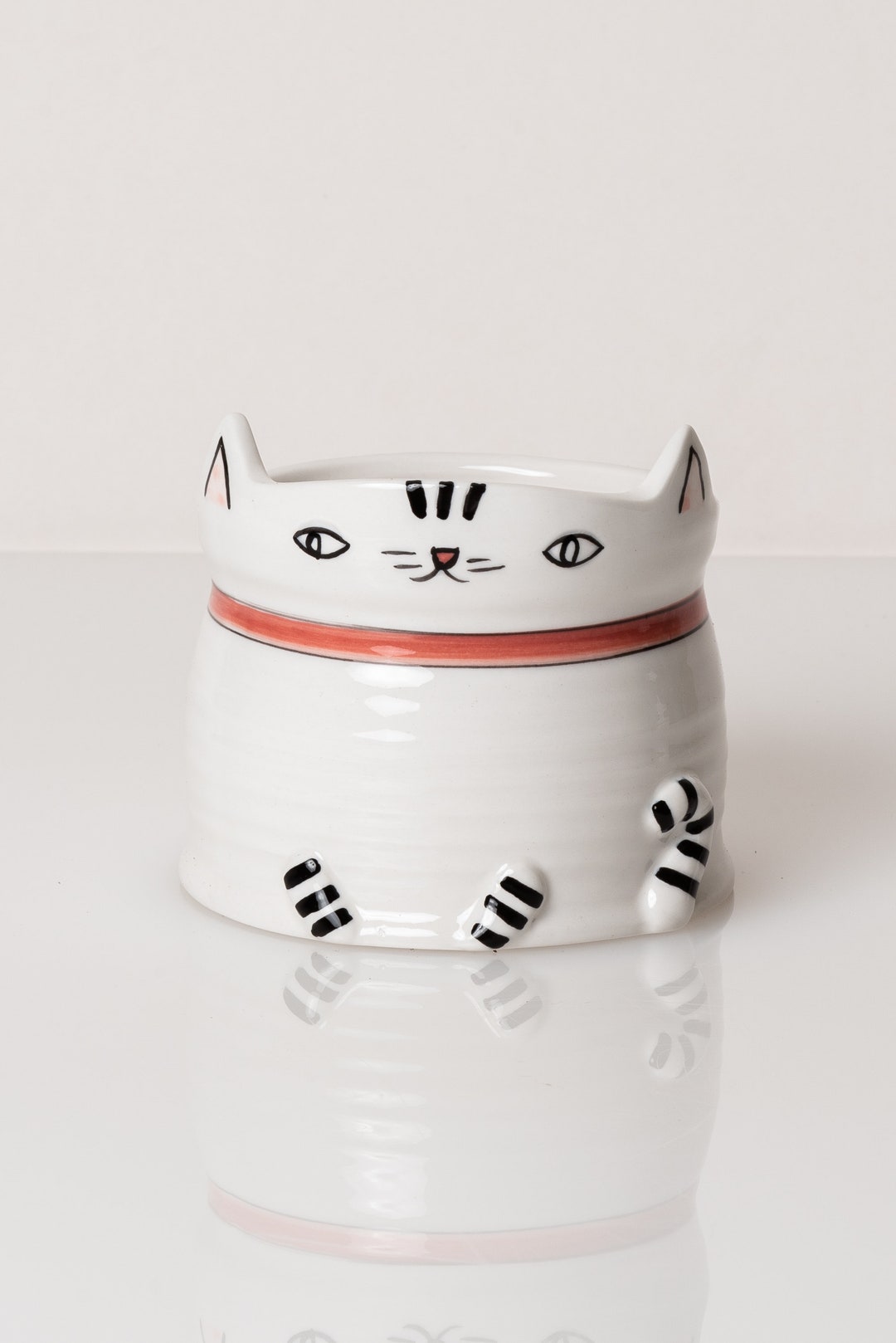 Black and White Cat Plant Pot in Glazed Ceramic, Use as a Planter or ...
