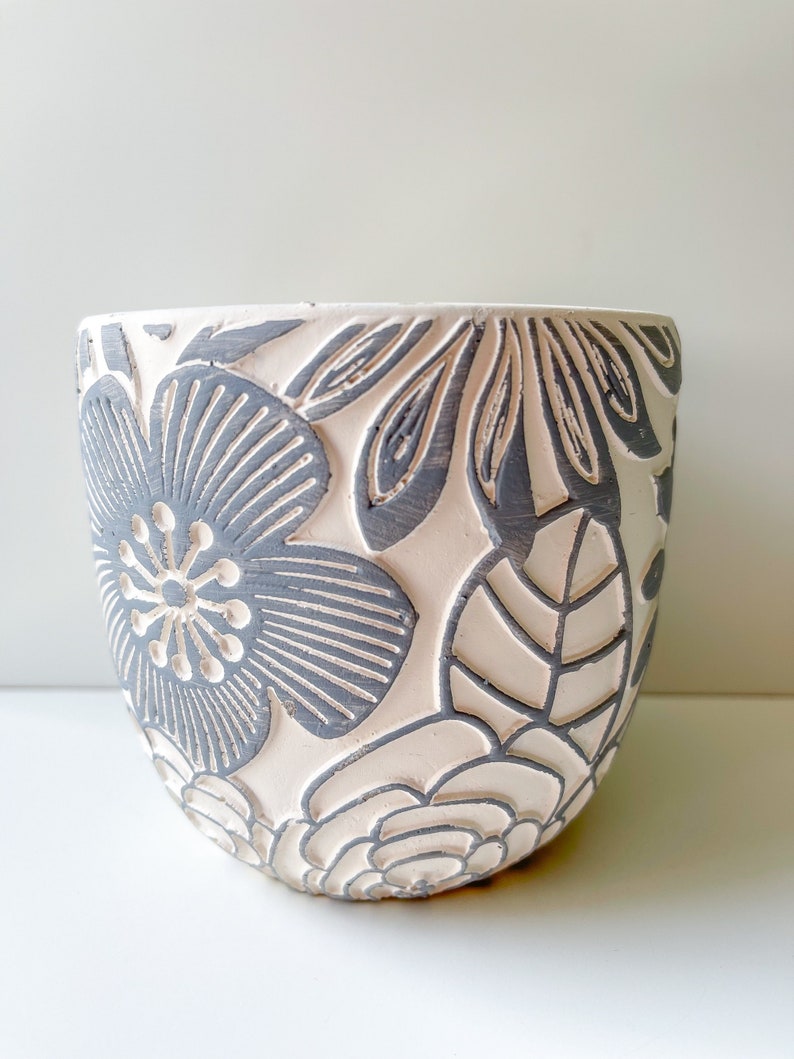 Large Gray Pot With Floral Design Embossed Pot 5 Pot - Etsy