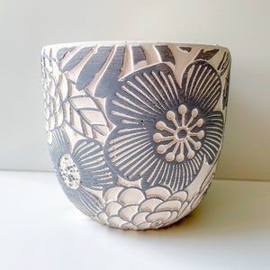 Small Gray Pot With Floral Design, 4" Planter, 3D Pot, Pot With Raised ...