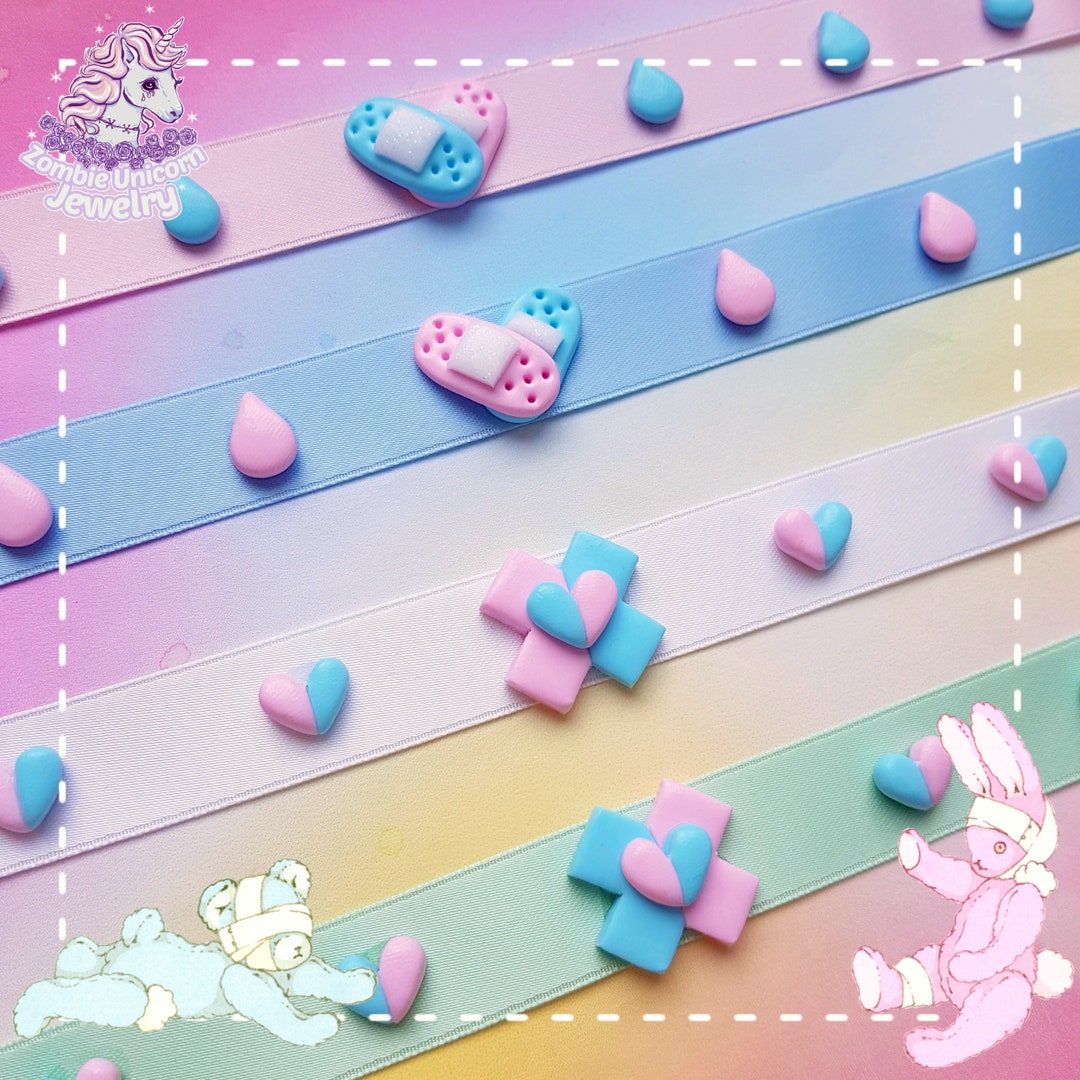 Breaking Healing Chokers / Menhera / Yamikawaii / Pastel Goth - Etsy