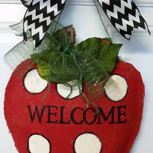 Apple Welcome Back School Door Hanger Polka Dot School Door Hanger Best ...
