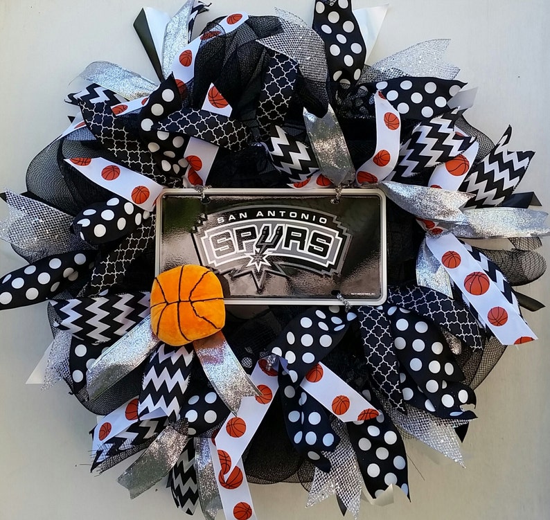 San Antonio Spurs Wreath Fans Only Spurs Wreath Home Office - Etsy