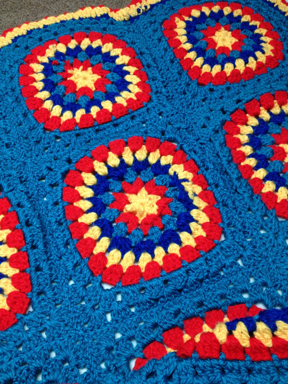 Blanket/afghan/bed Spread/granny Square/crocheted Throw/lap Blanket ...
