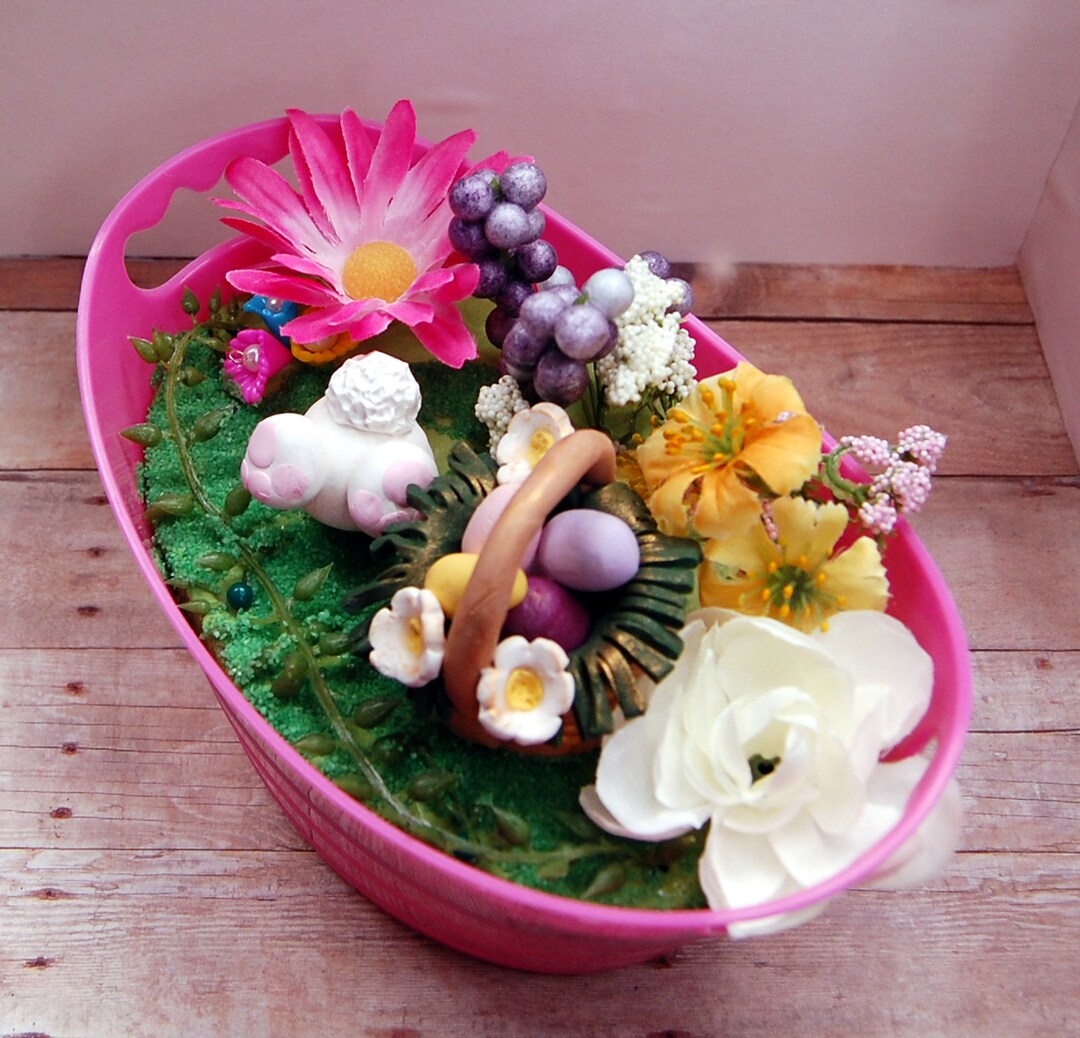 Happy Easter Bucket Bunny and Flowers - Etsy