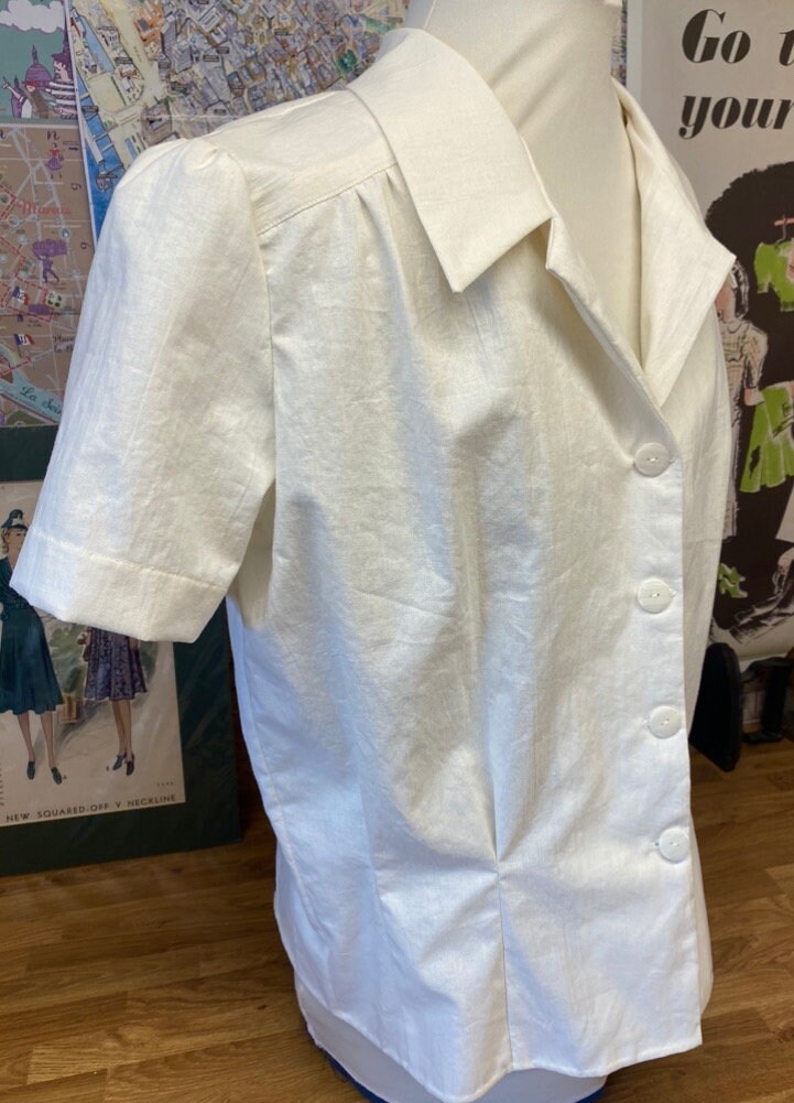 1940s Blouse / 1940s Fashion / 40s Fashion / Vintage Style /ready to ...