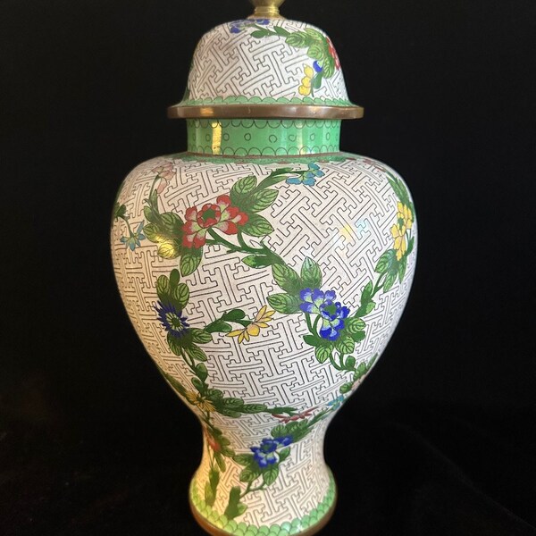 Antique Japanese Urn - Etsy