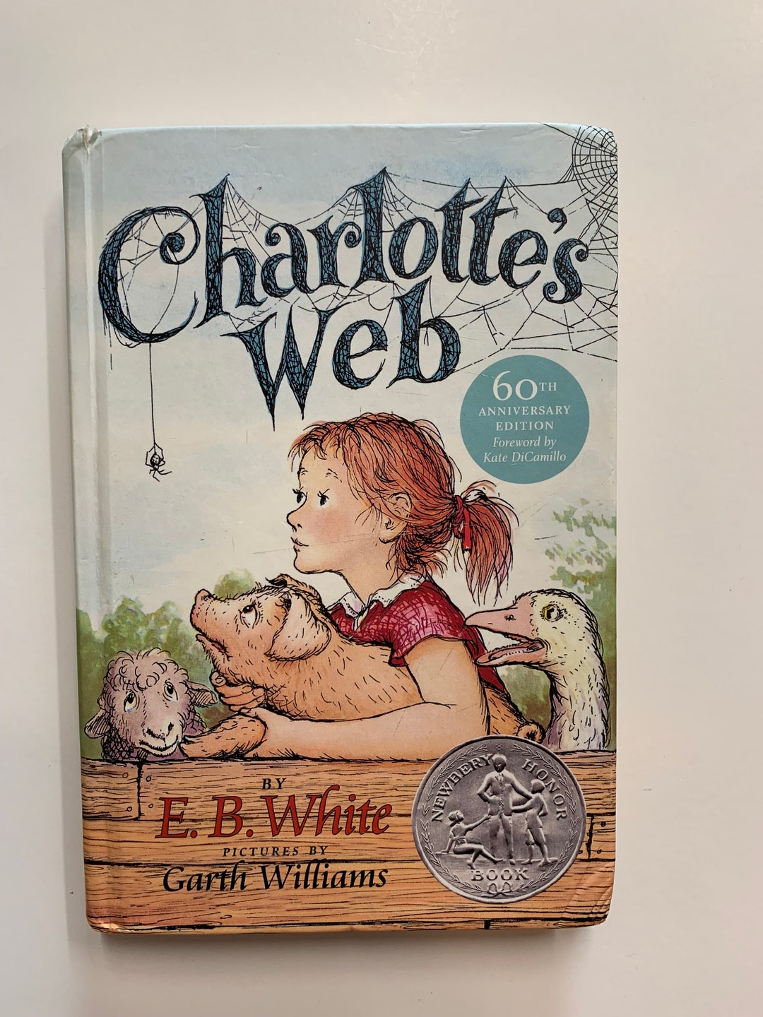 Charlottes Web by EB White, 60th Anniversary Edition, Classic Children ...