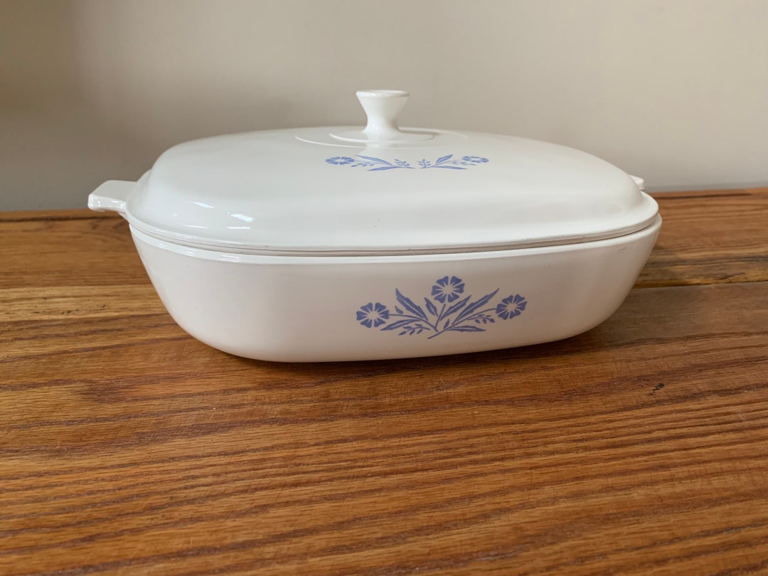 Vintage CORNING WARE PYROCERAM Casserole Dish With Solid Lid, Model B ...
