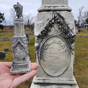 3D Printed Resin Grave Marker! A Duplicate of a Real Life Gravemarker. Draped Urn and Floral ...