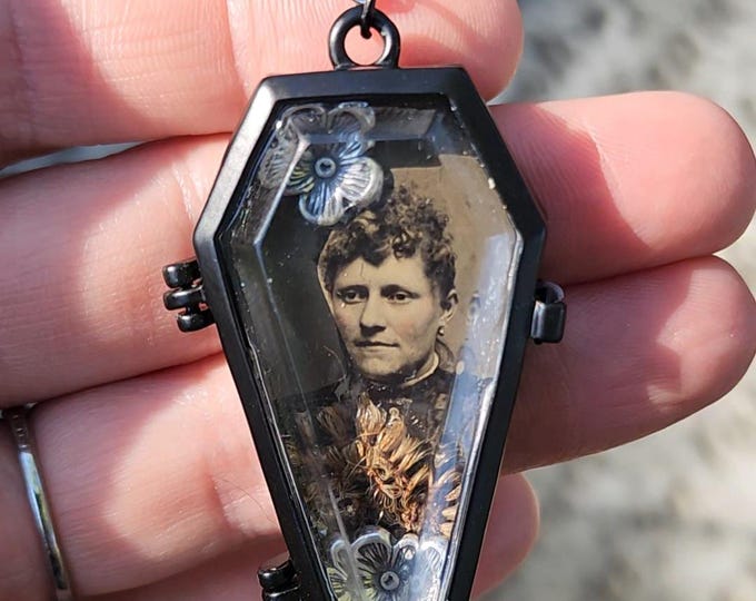 Victorian Mourning Jewelry Inspired Glass Coffin Locket. Tintype of a ...