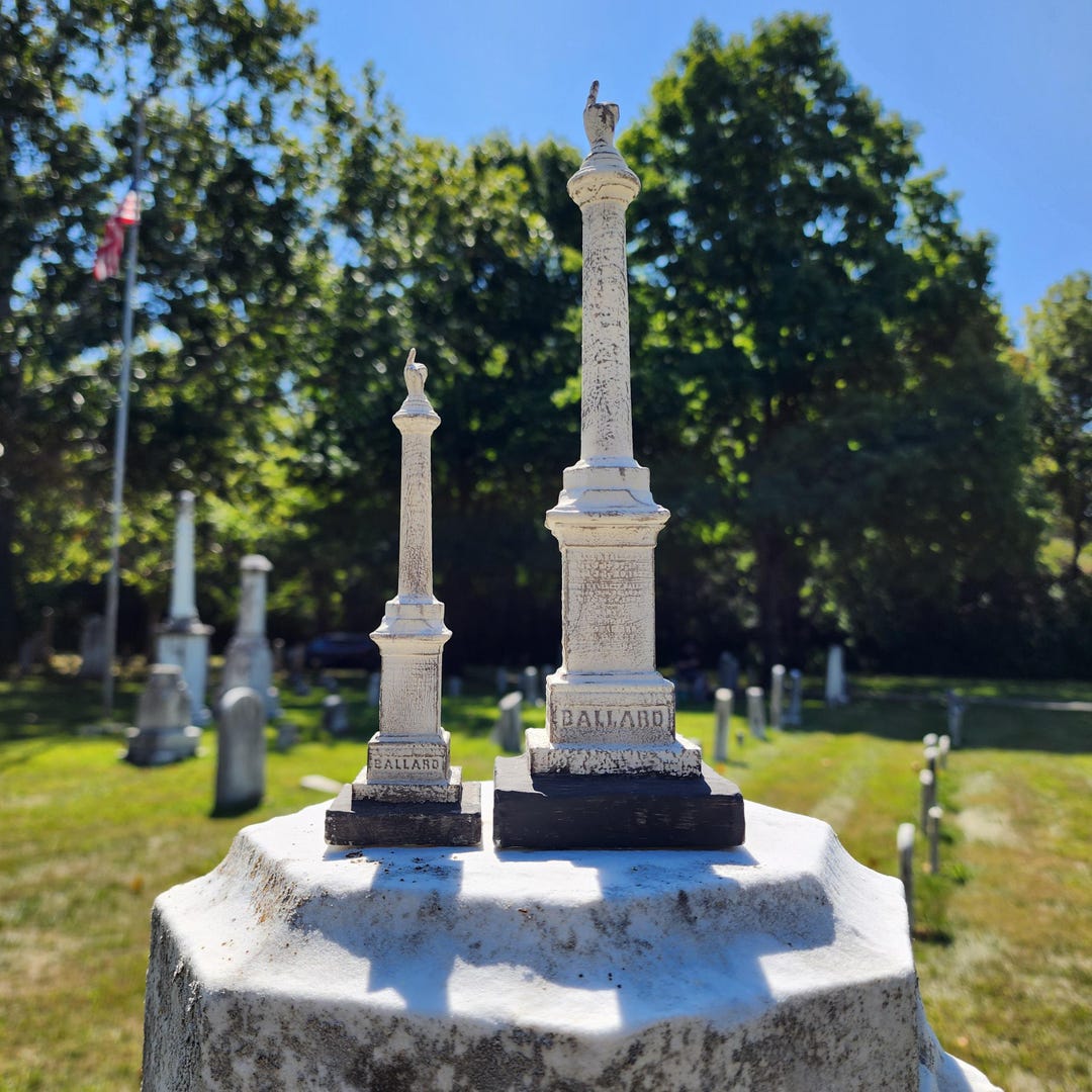 3D Printed Replica Grave Marker Headstone. Hand! Finger Pointing to ...