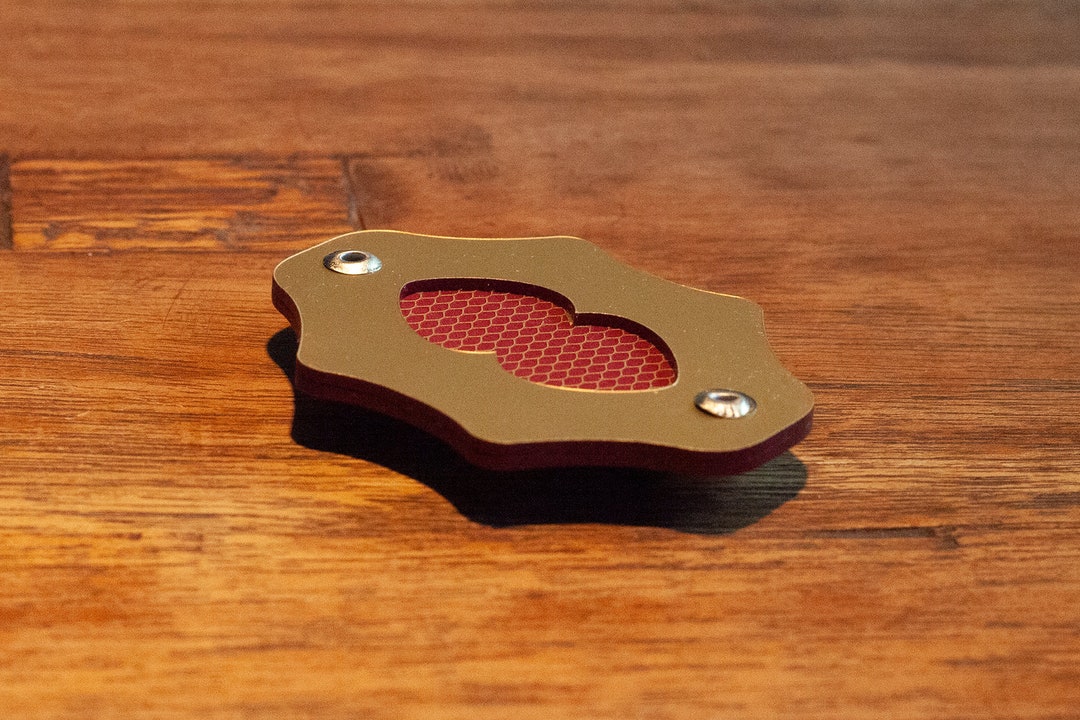 Farscape Communication Badge Moya John Crichton Aeryn Sun D’argo Chiana ...