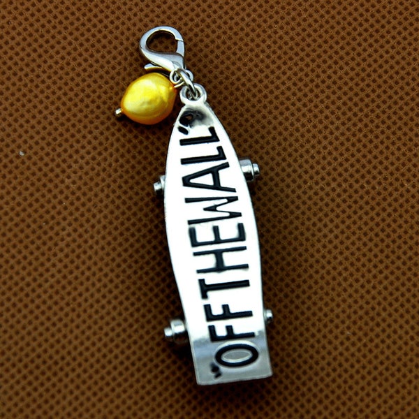 Skateboard Keychain - Etsy