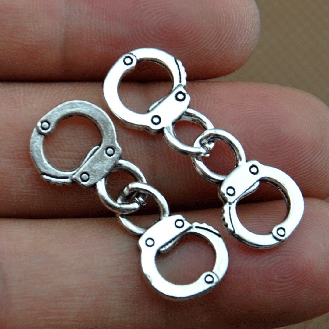 10 Pair of Handcuff Charms Antique Silver Toneantique Silver Handcuffs ...