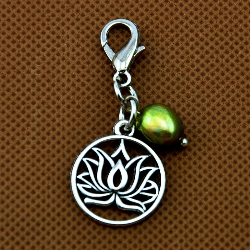 Pearl Key Chain - Etsy