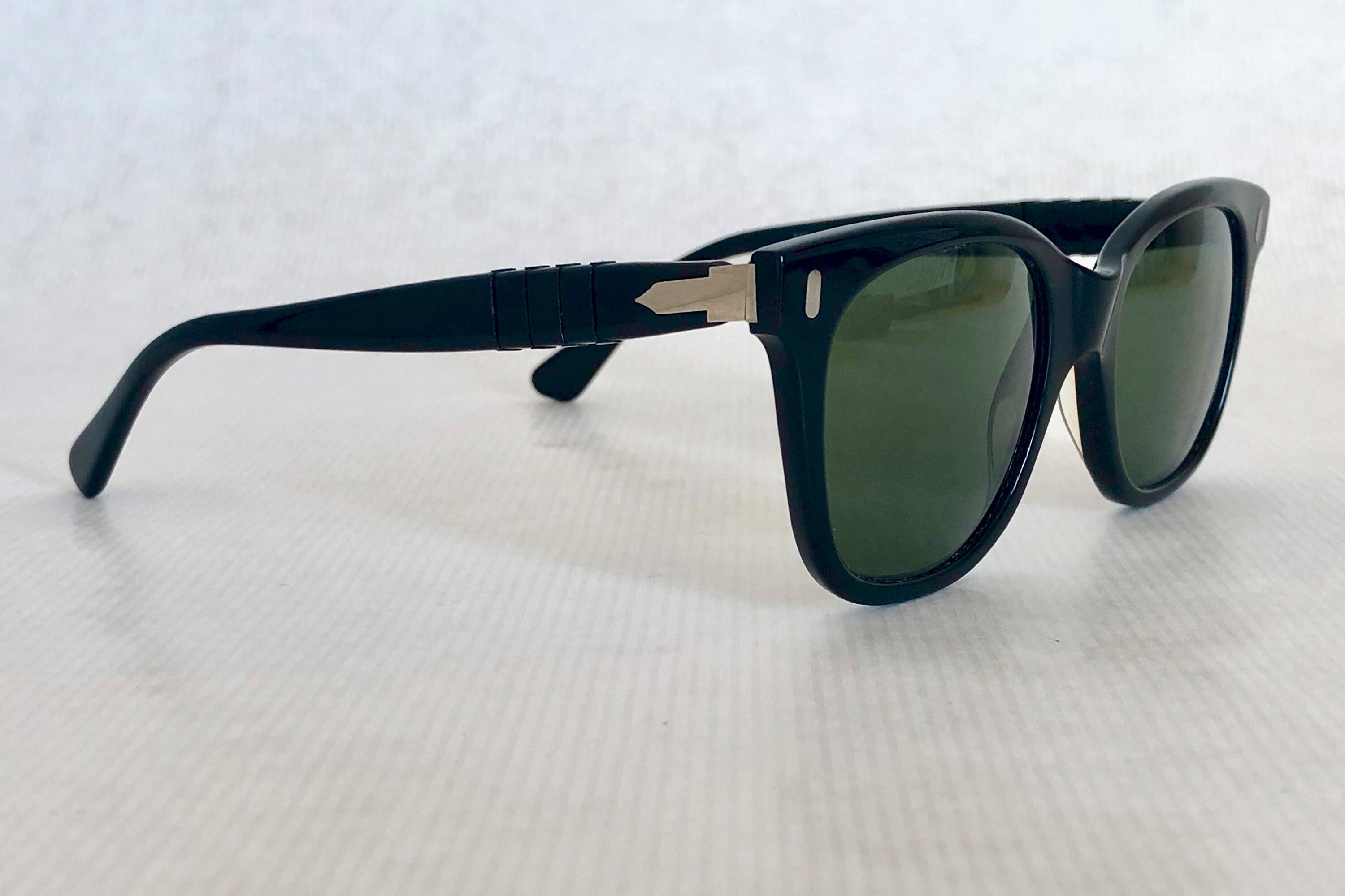 Persol Ratti 848 Vintage Sunglasses – New Unworn Deadstock – Including Case