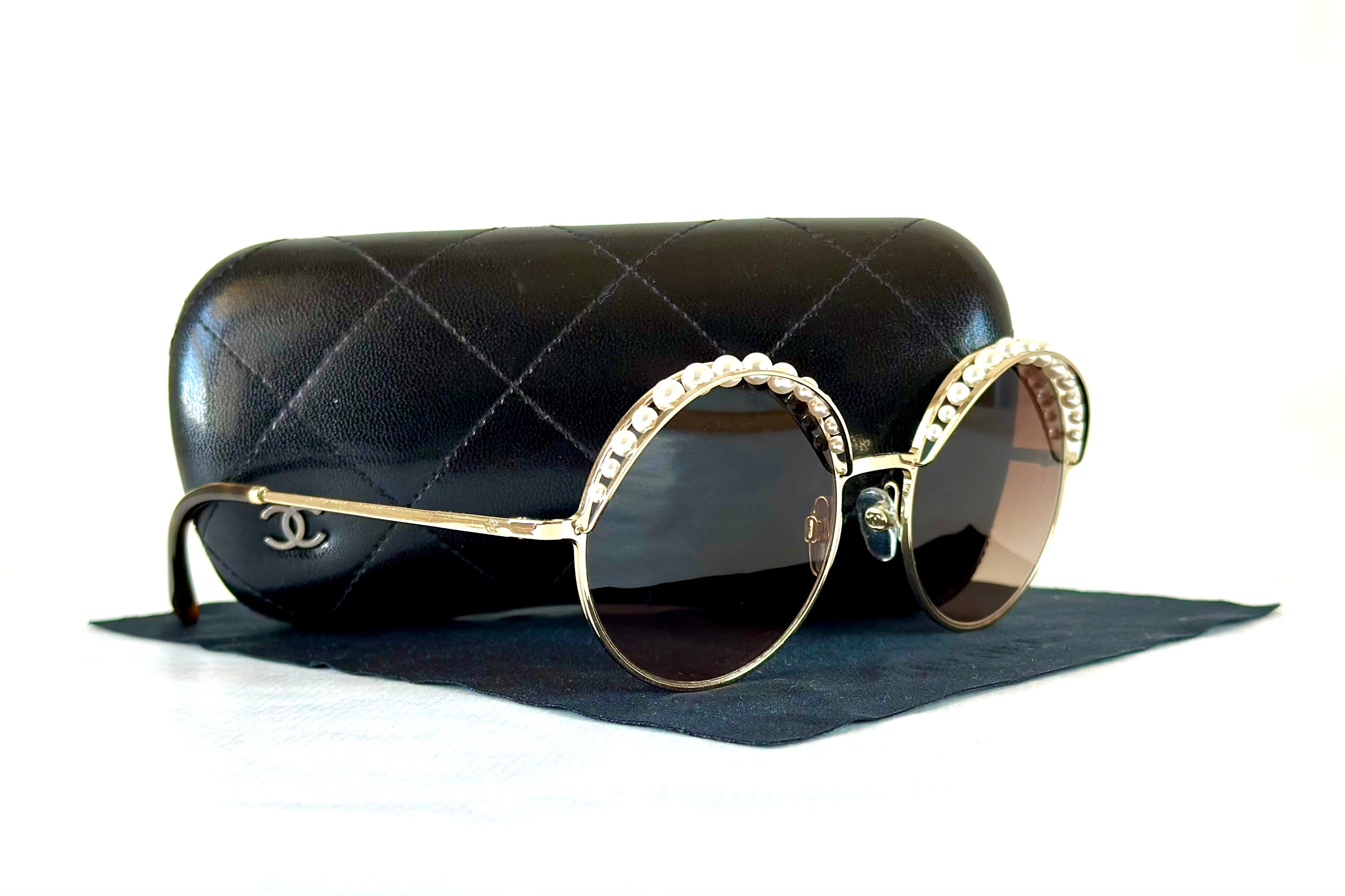 Reserved for Greg // CHANEL 4234 H Vintage Sunglasses New Old Stock ...