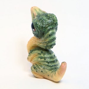 Baby Compy Resin Sculpture 2,16" (5,5cm) - Etsy