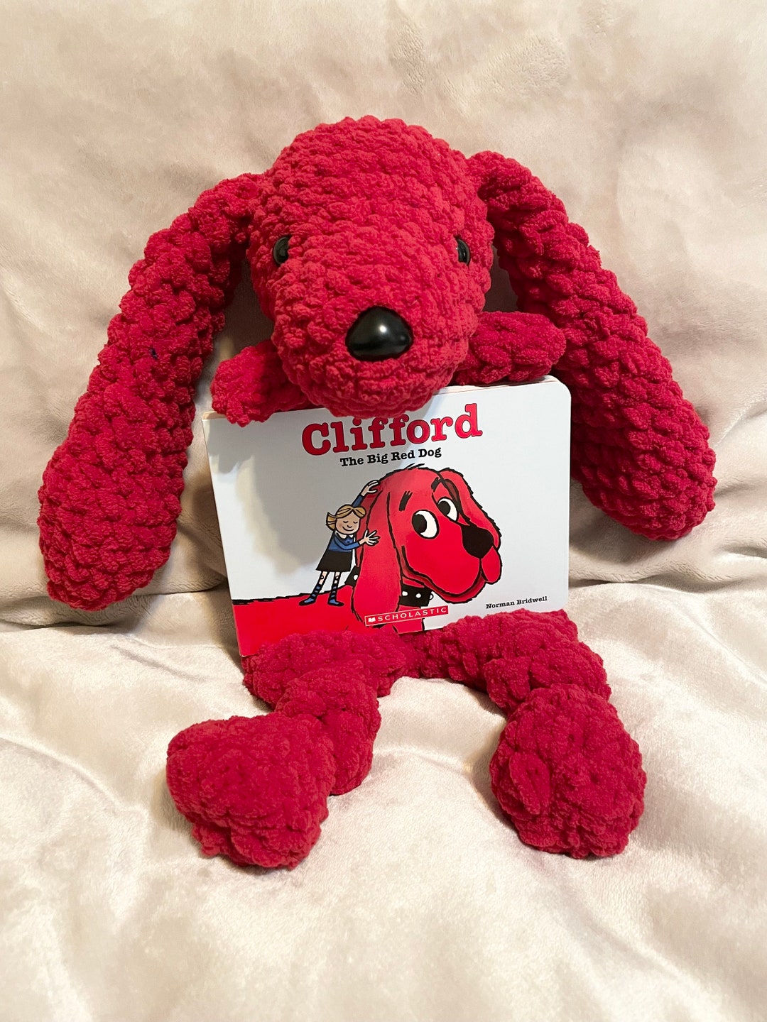 Clifford the Big Red Dog Inspired Book Buddy Crochet Snuggler - Etsy