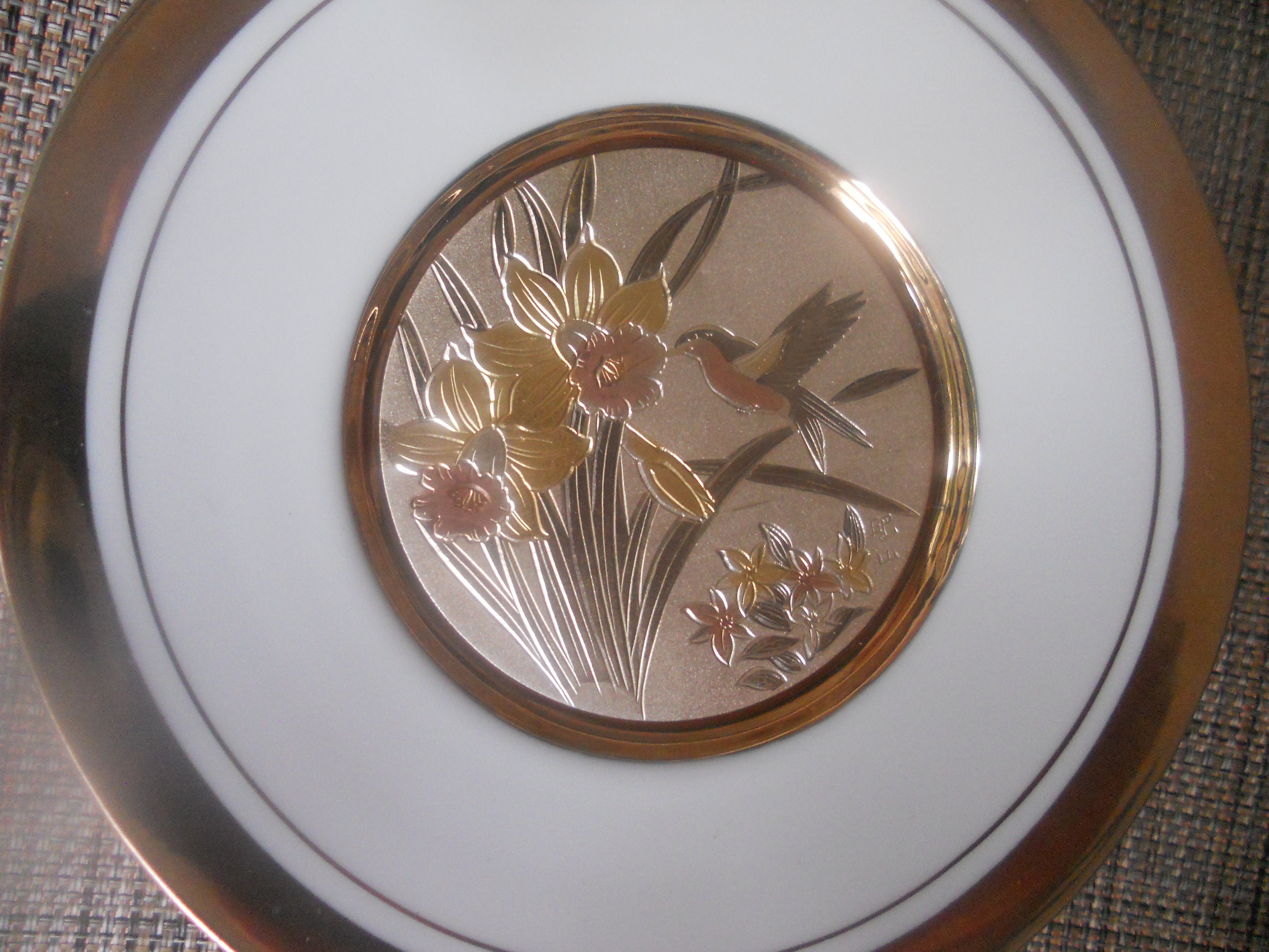 Art of Chokin. Chokin Plate Fine Porcelain 24K Gold Edged. Collectible ...