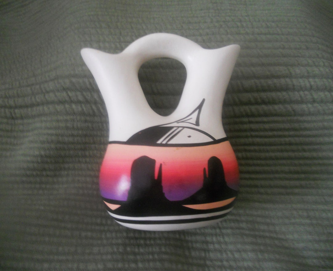 Native American Wedding Vase. Signed by the Author Navajo Pottery ...
