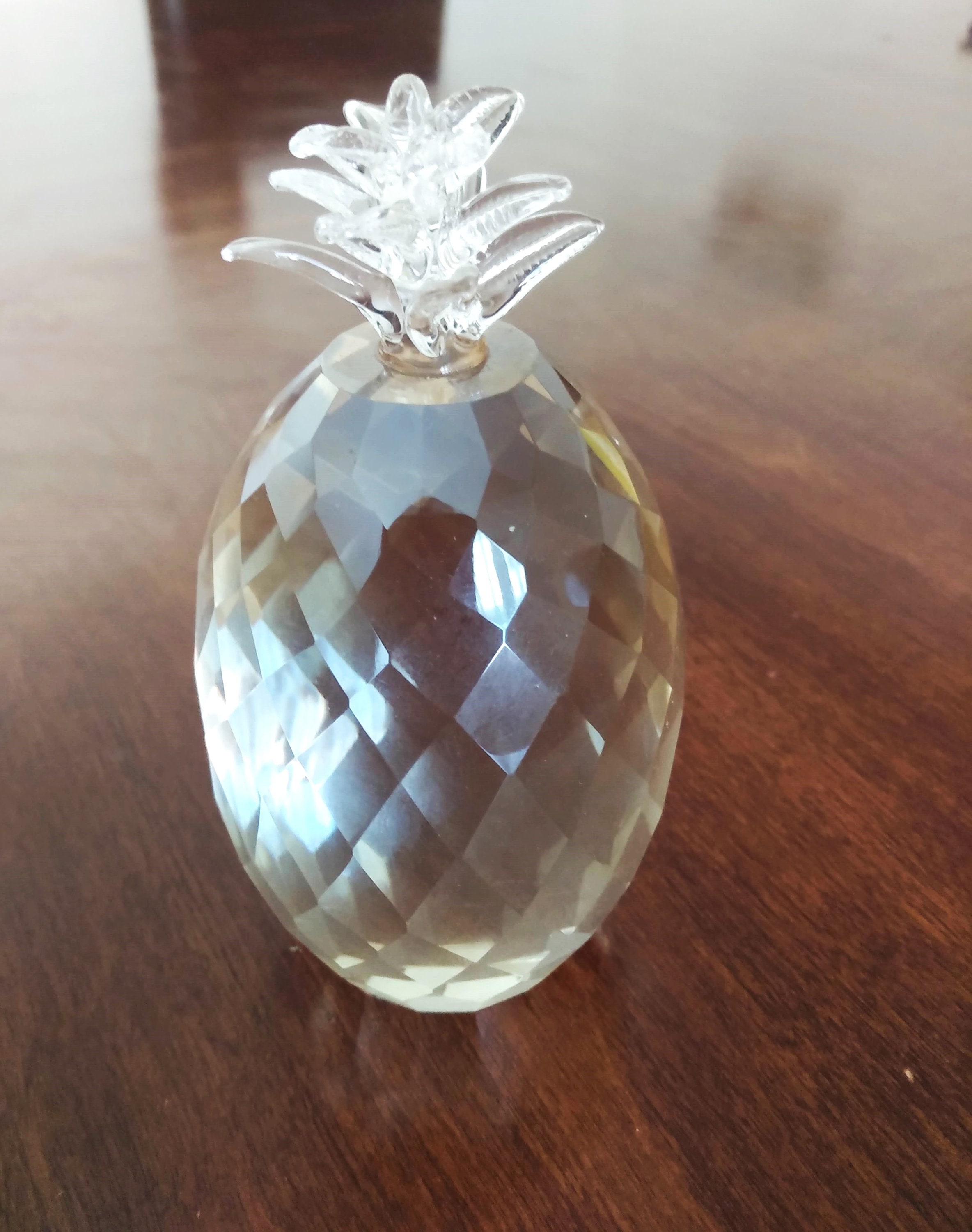 Simon Designs Crystal Pineapple Paperweight. Vintage Crystal Figurine ...