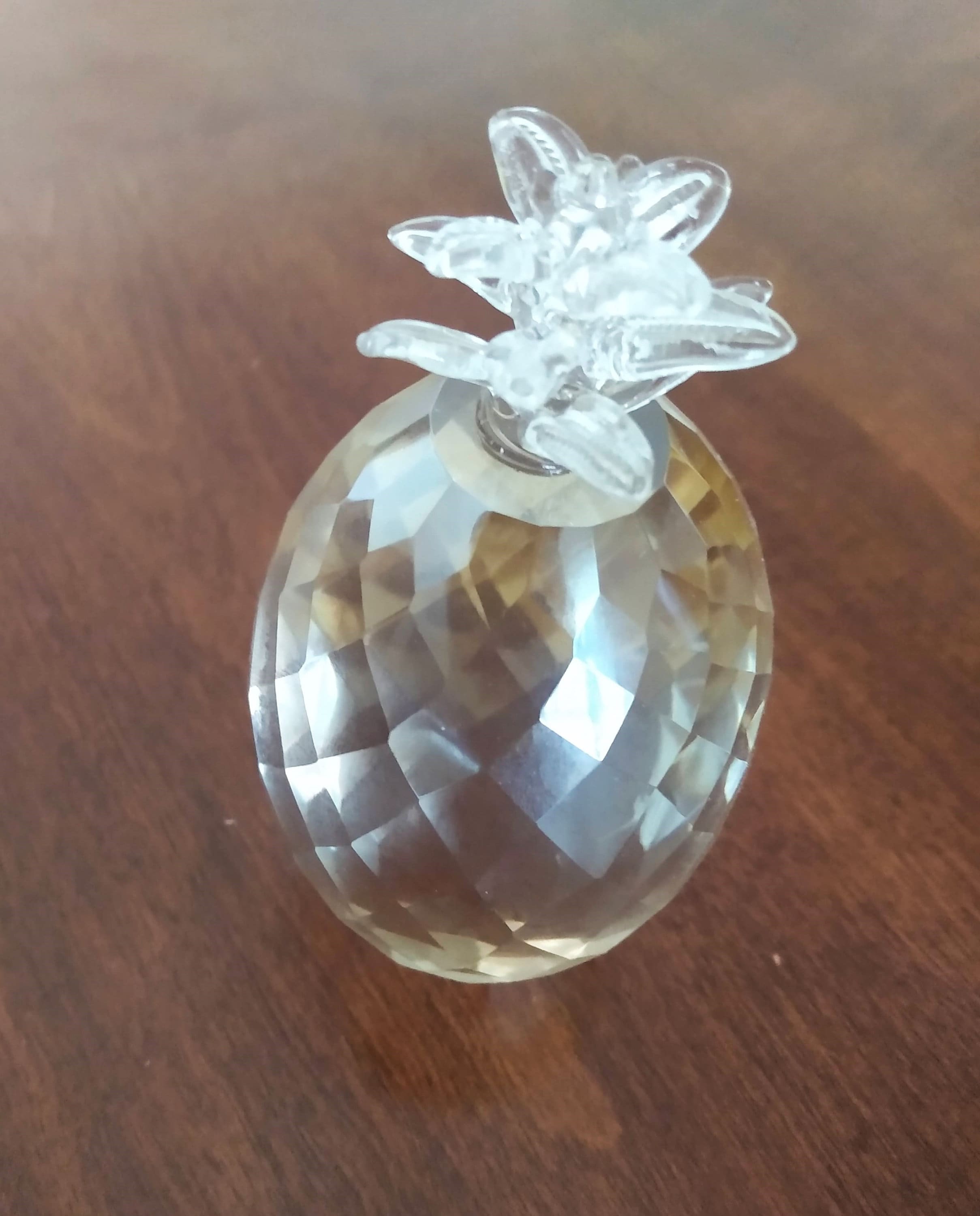 Simon Designs Crystal Pineapple Paperweight. Vintage Crystal Figurine ...
