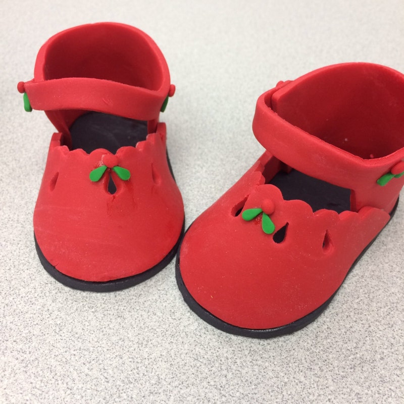 Gumpaste Shoe - Etsy