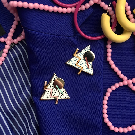 Cute 90s Enamel Pin Retro 80s Pin Memphis Design Style - Etsy