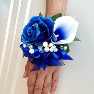 Royalblue and White Calla Lily Wrist Corsage, Royal Bluecalla Lily ...